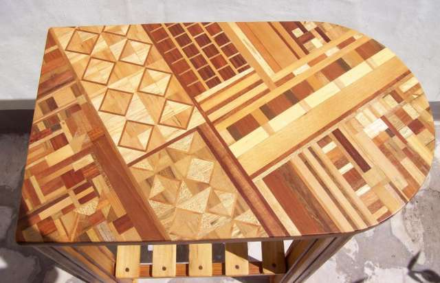 Mesa auxiliar de arrime taraceado rustico artesanal en Coronel Pringles ...